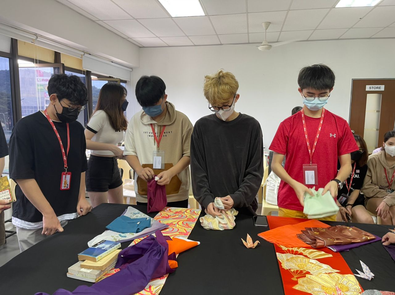 JAPANESE CULTURAL WORKSHOP FUROSHIKI & ORIGAMI – Malaysian Institute of Art